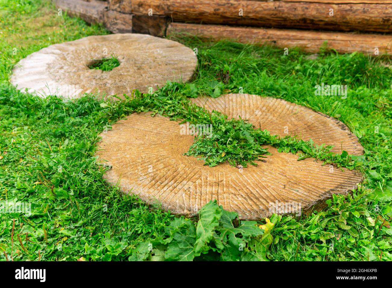 Shattered sight hi-res stock photography and images - Alamy