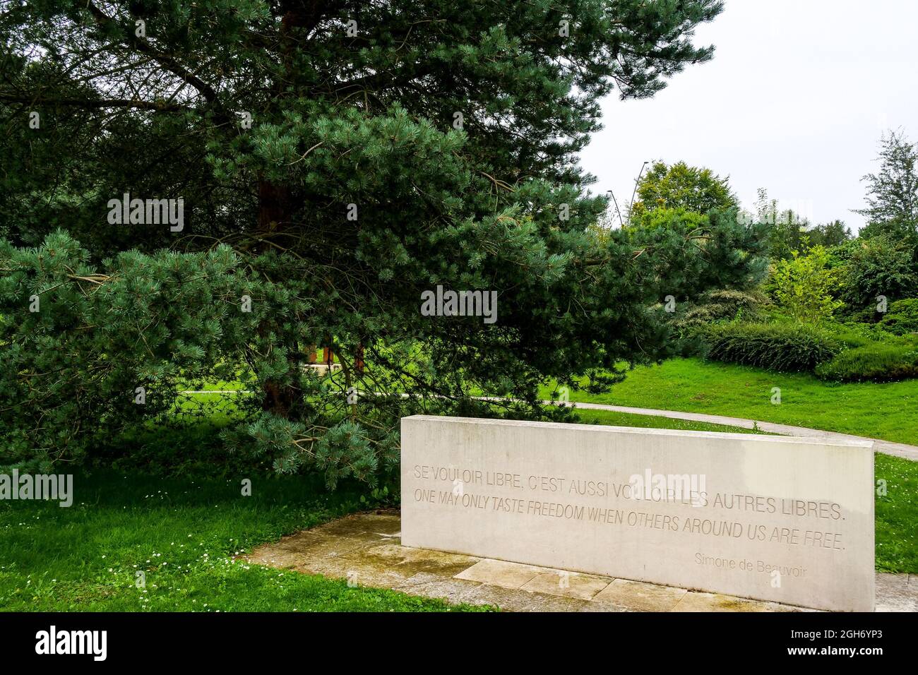 Reporters memorial hi-res stock photography and images - Alamy