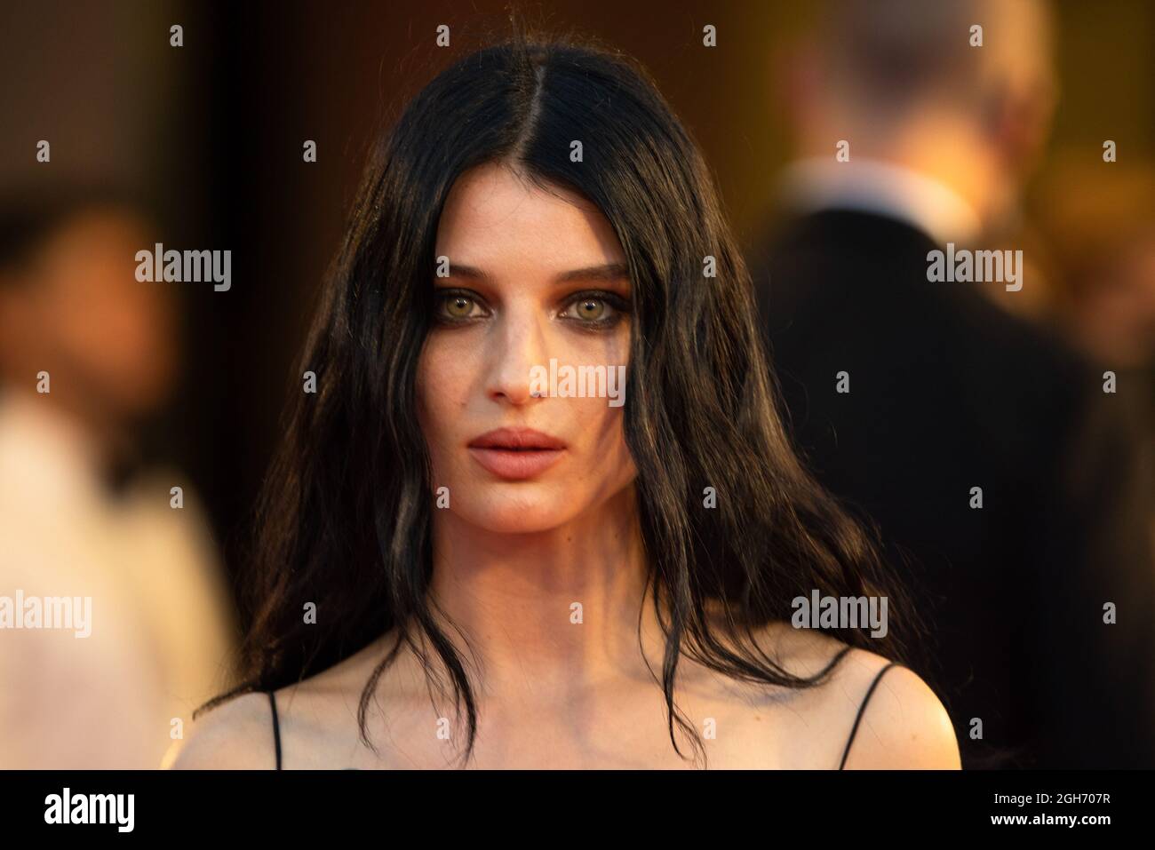 Alice Pagani attends the red carpet of the movie "Competencia Oficial ...