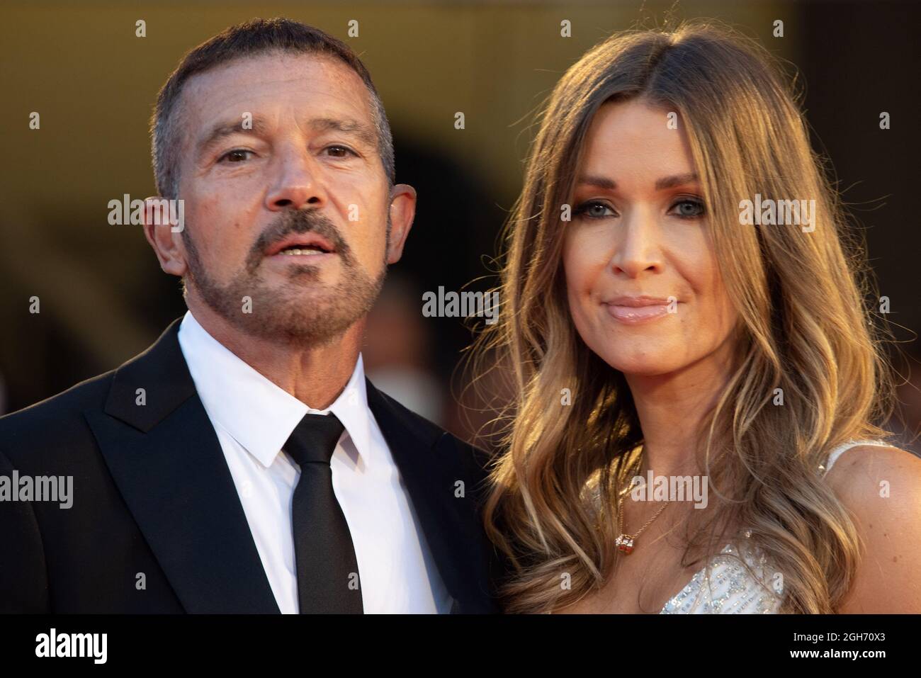 Nicole Kimpel and Antonio Banderas attend the red carpet of the movie ...