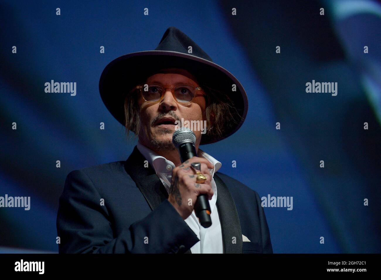 Film city of lies depp hi-res stock photography and images - Alamy