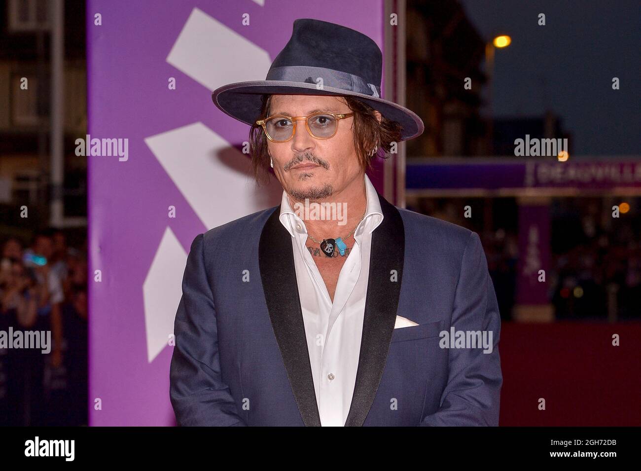 Film city of lies depp hi-res stock photography and images - Alamy