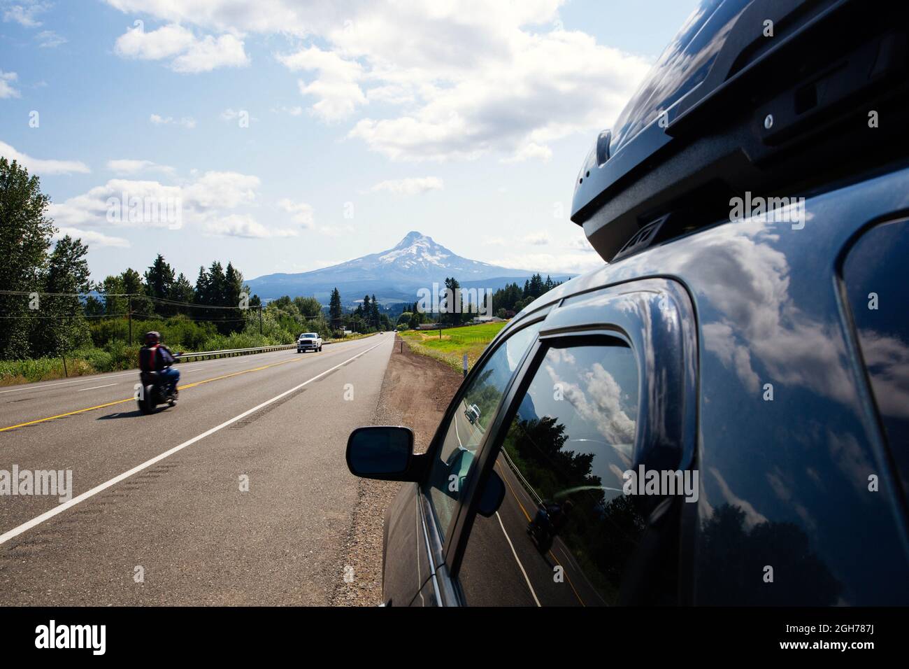 A car parked along the highway with Mt. Hood in sight Stock Photo - Alamy
