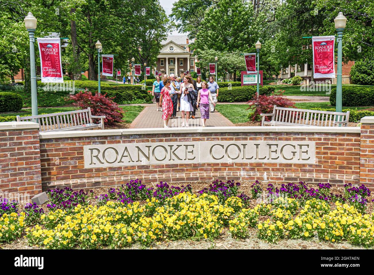 Salem Virginia,Roanoke College,school campus entrance sign graduation ...