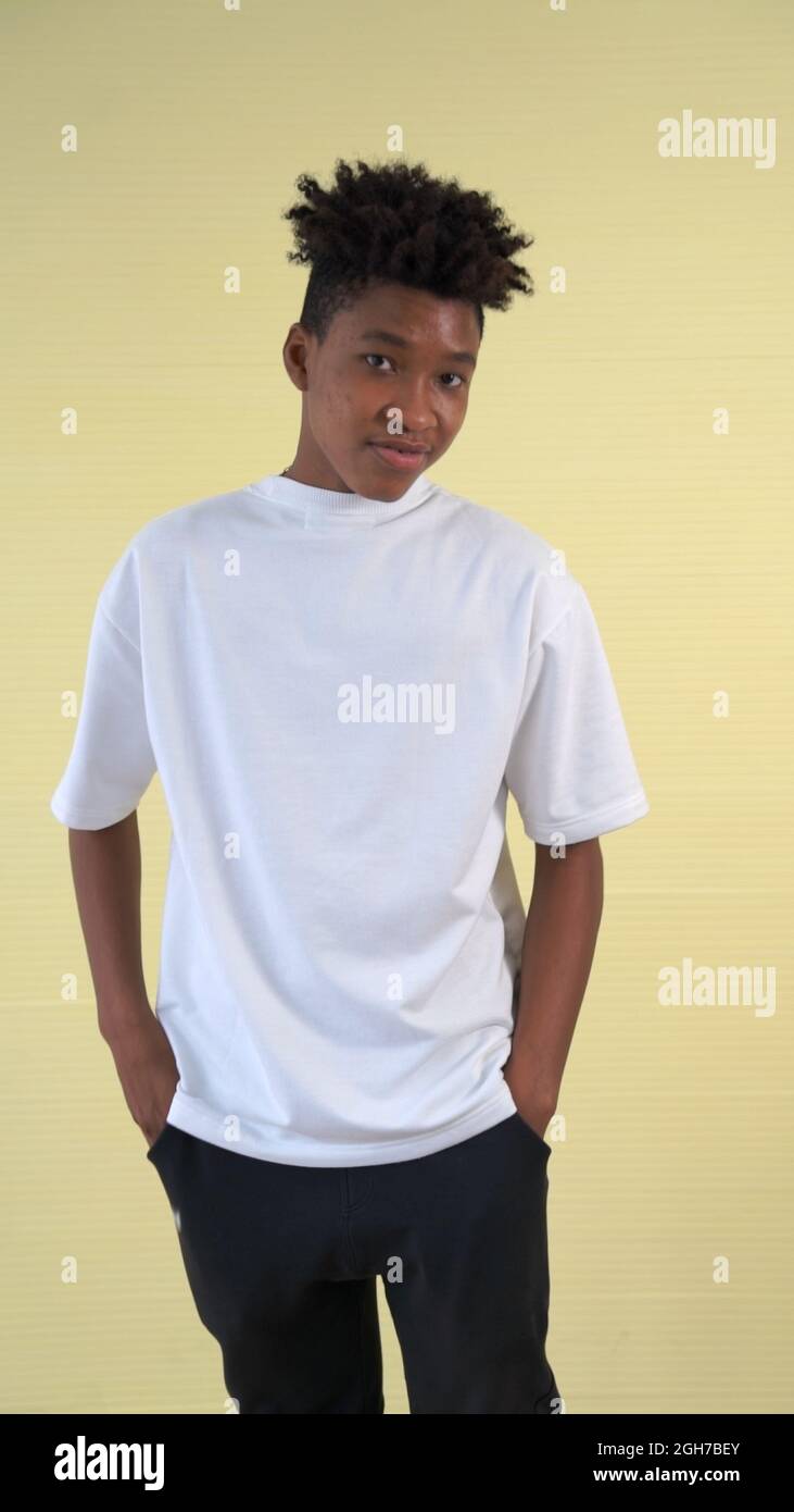 Black african american student teenager hi-res stock photography and ...