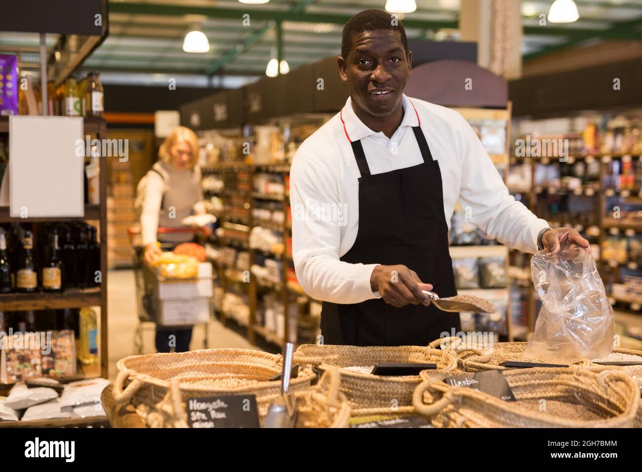 Bulk foods hi-res stock photography and images - Alamy