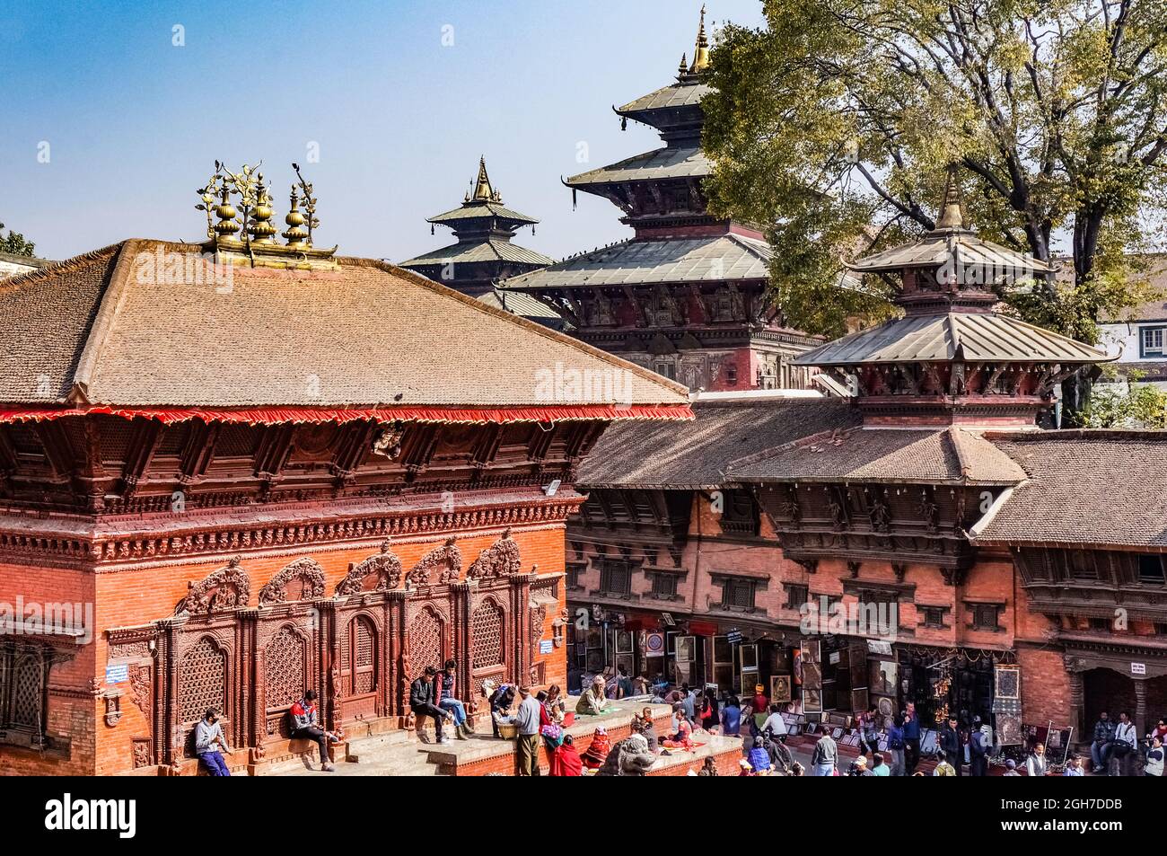Temple of shiva hi-res stock photography and images - Alamy