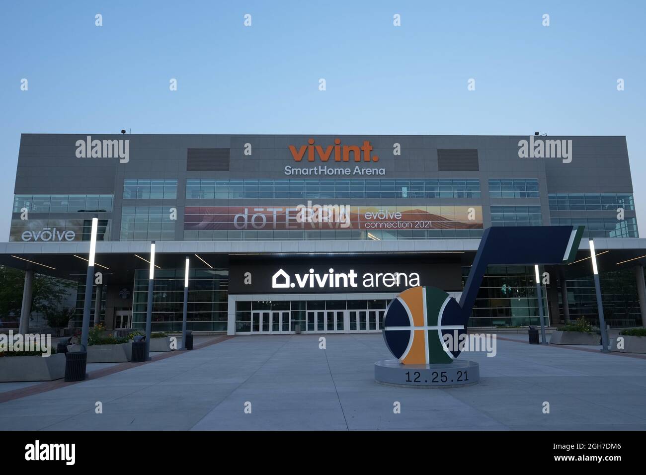 Vivint smart home arena hi-res stock photography and images - Alamy