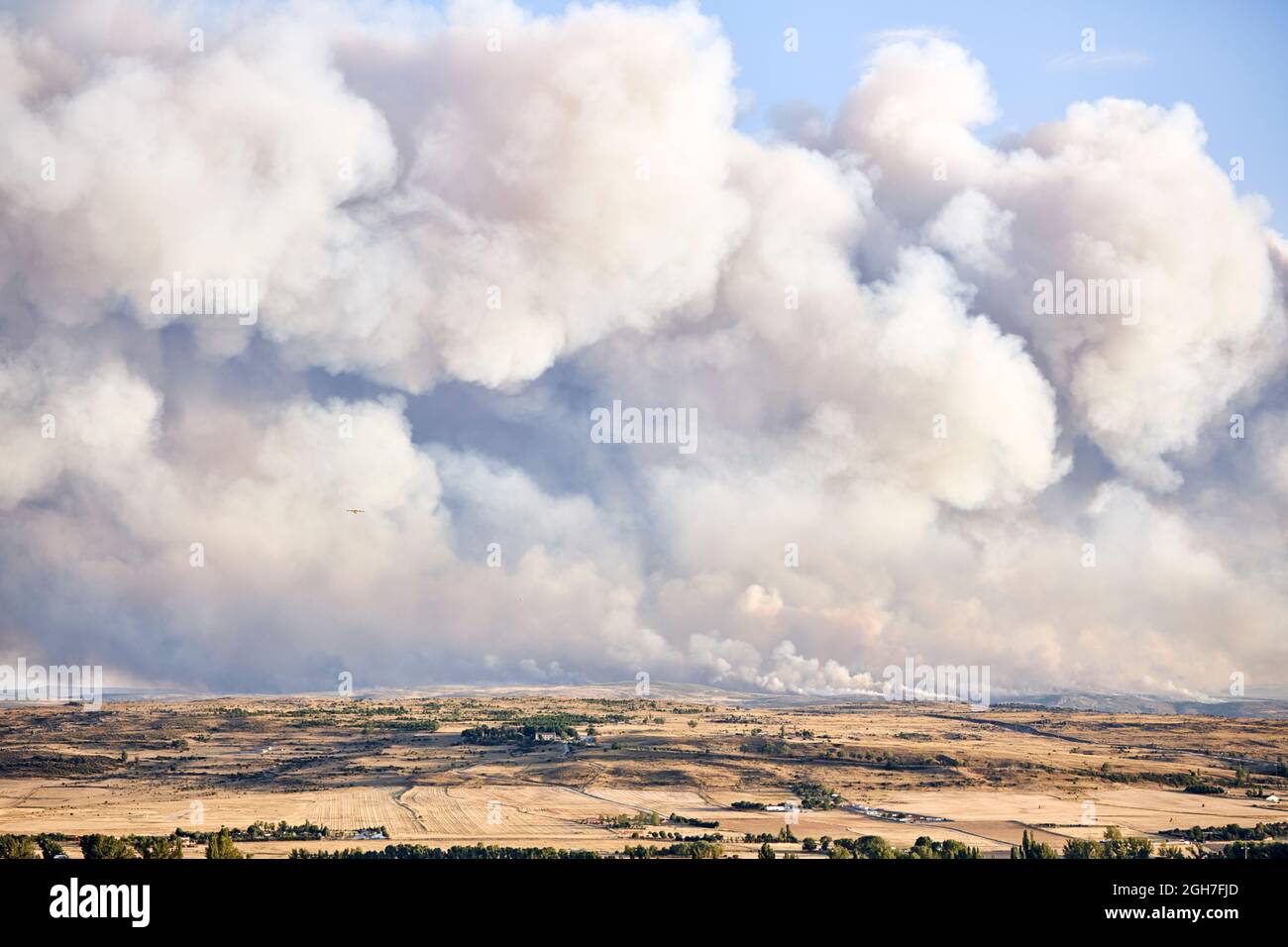 Apocalypse firefighter hi-res stock photography and images - Alamy