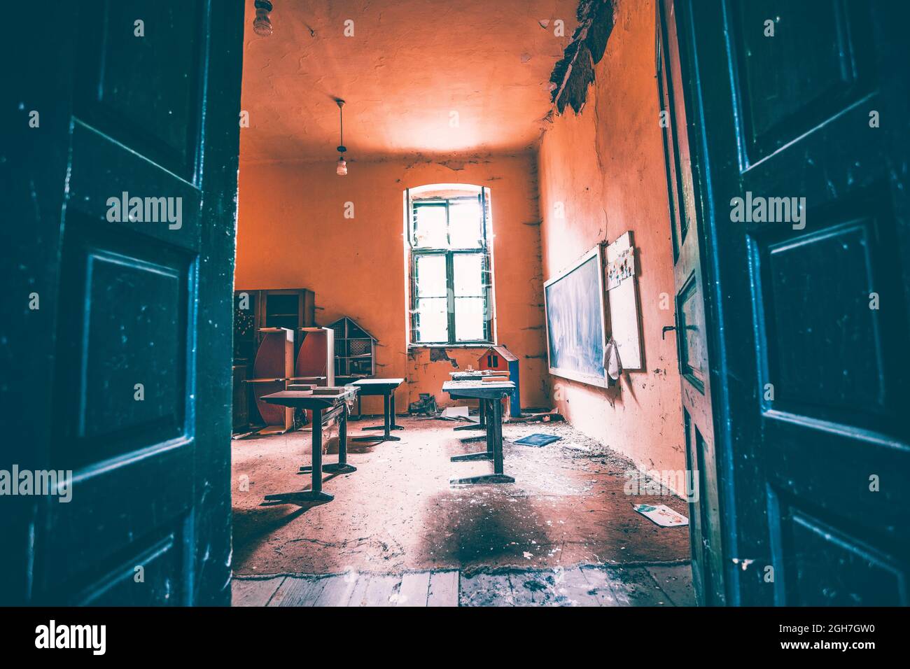 Ruined classroom desks school hi-res stock photography and images - Alamy