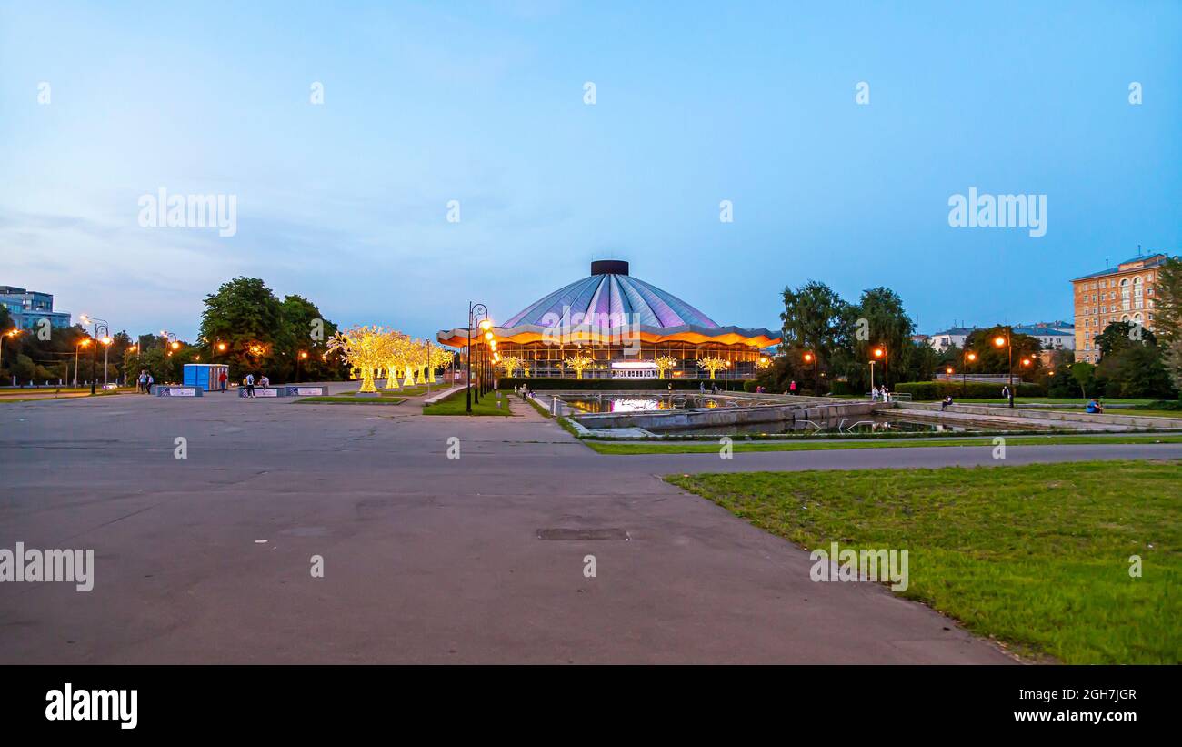 Moscow state circus building hi-res stock photography and images - Alamy