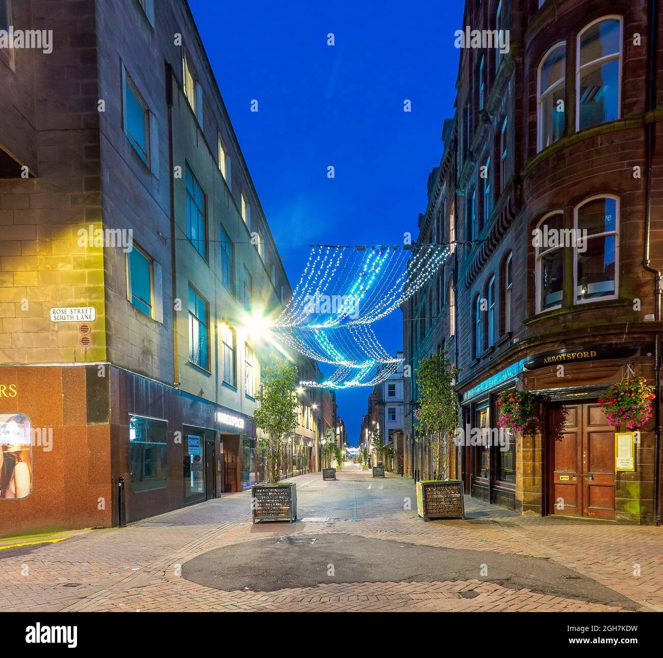 Rose street has some amazing bars, restaurants and shops in the city ...