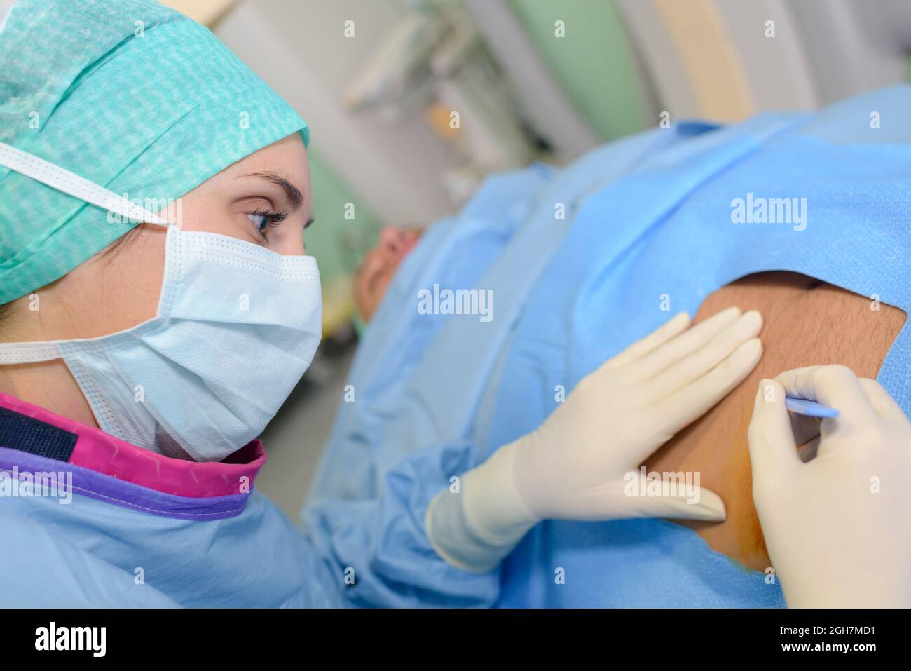portrait of nurse doing an operational procedure Stock Photo - Alamy