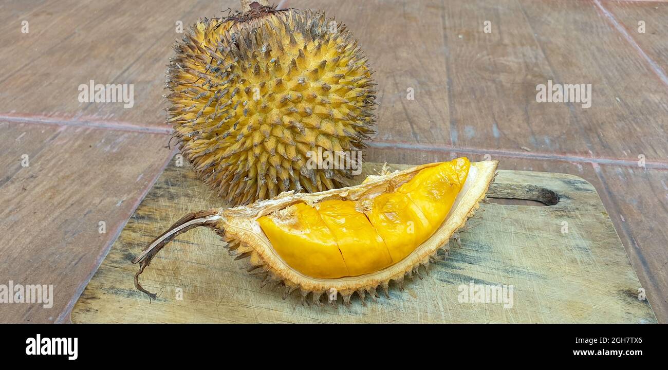 close up lai fruits is tropical fruits from kalimantan indonesia Stock ...