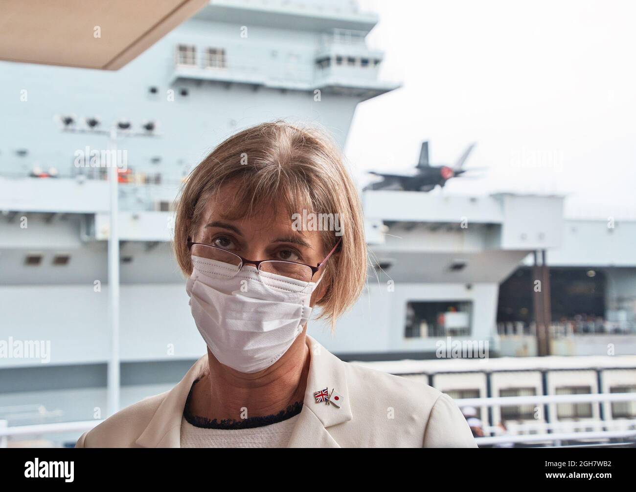 Julia longbottom hi-res stock photography and images - Alamy