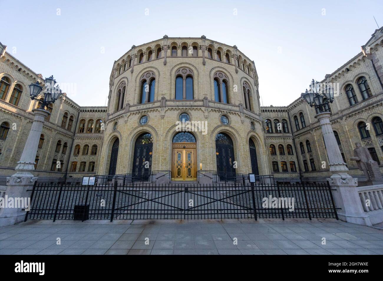 Stortinget - Norwegian Parliament in Oslo, Norway Stock Photo - Alamy
