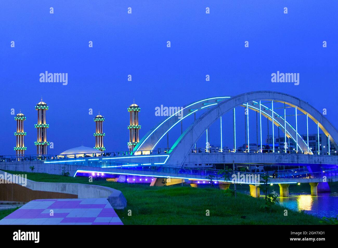 Building brick dhaka bangladesh hi-res stock photography and images - Alamy