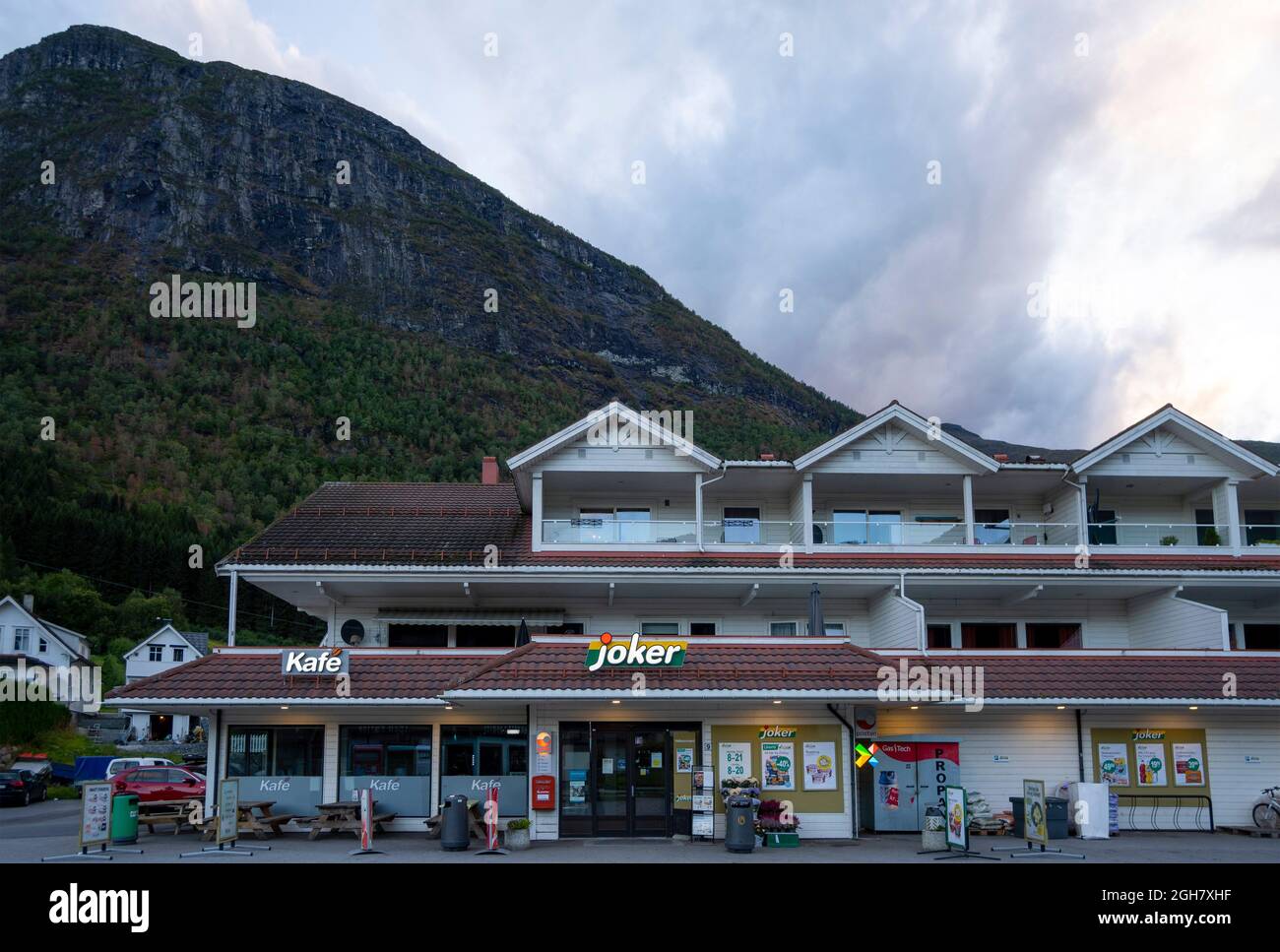 Supermarket norway hi-res stock photography and images - Alamy