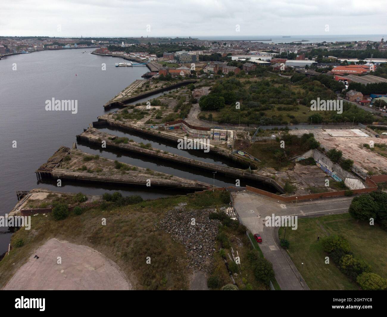 Tyneside works hi-res stock photography and images - Alamy