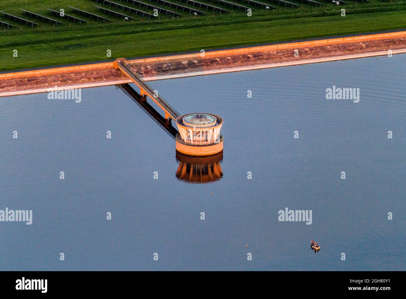 Aerial shot of the Grafham Water Reservoir in England during daylight ...