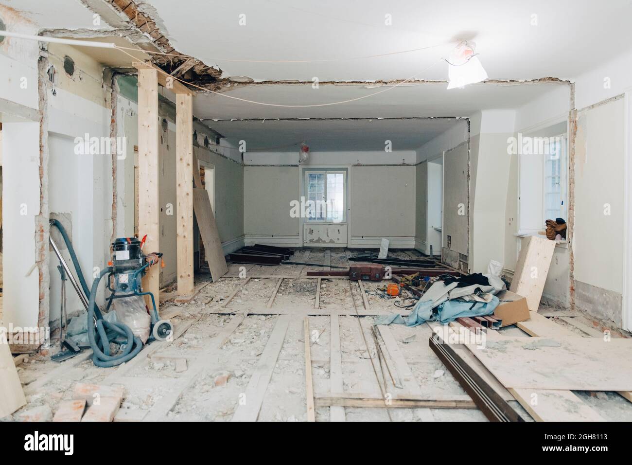 Messy construction site hi-res stock photography and images - Alamy