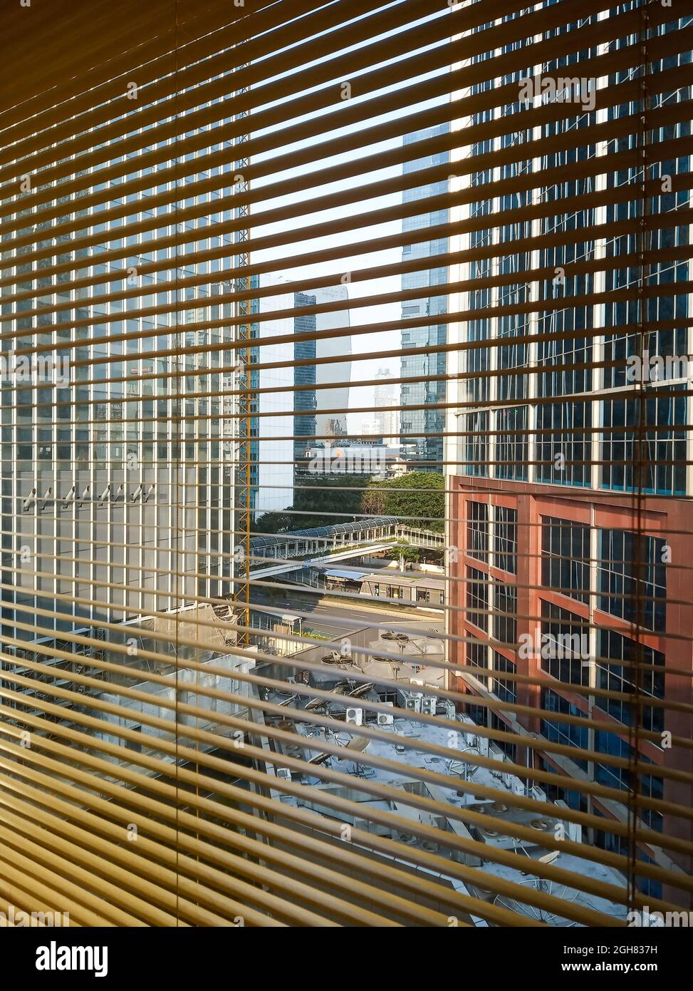 Building Glass Windows