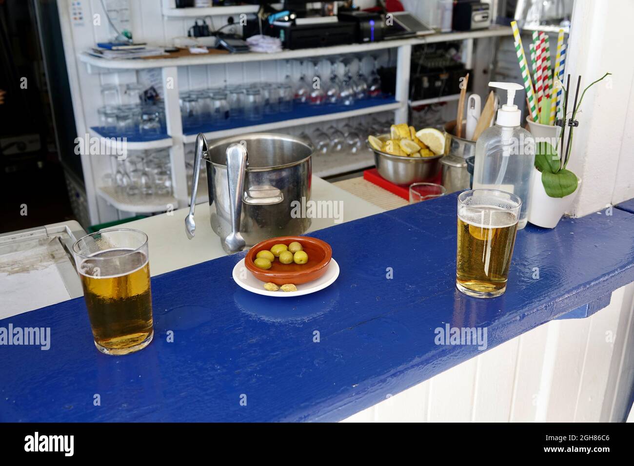 Spain beach bar hi-res stock photography and images - Alamy