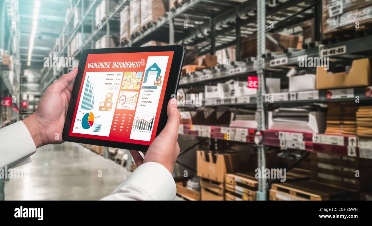 Inventory management warehouse hi-res stock photography and images - Alamy