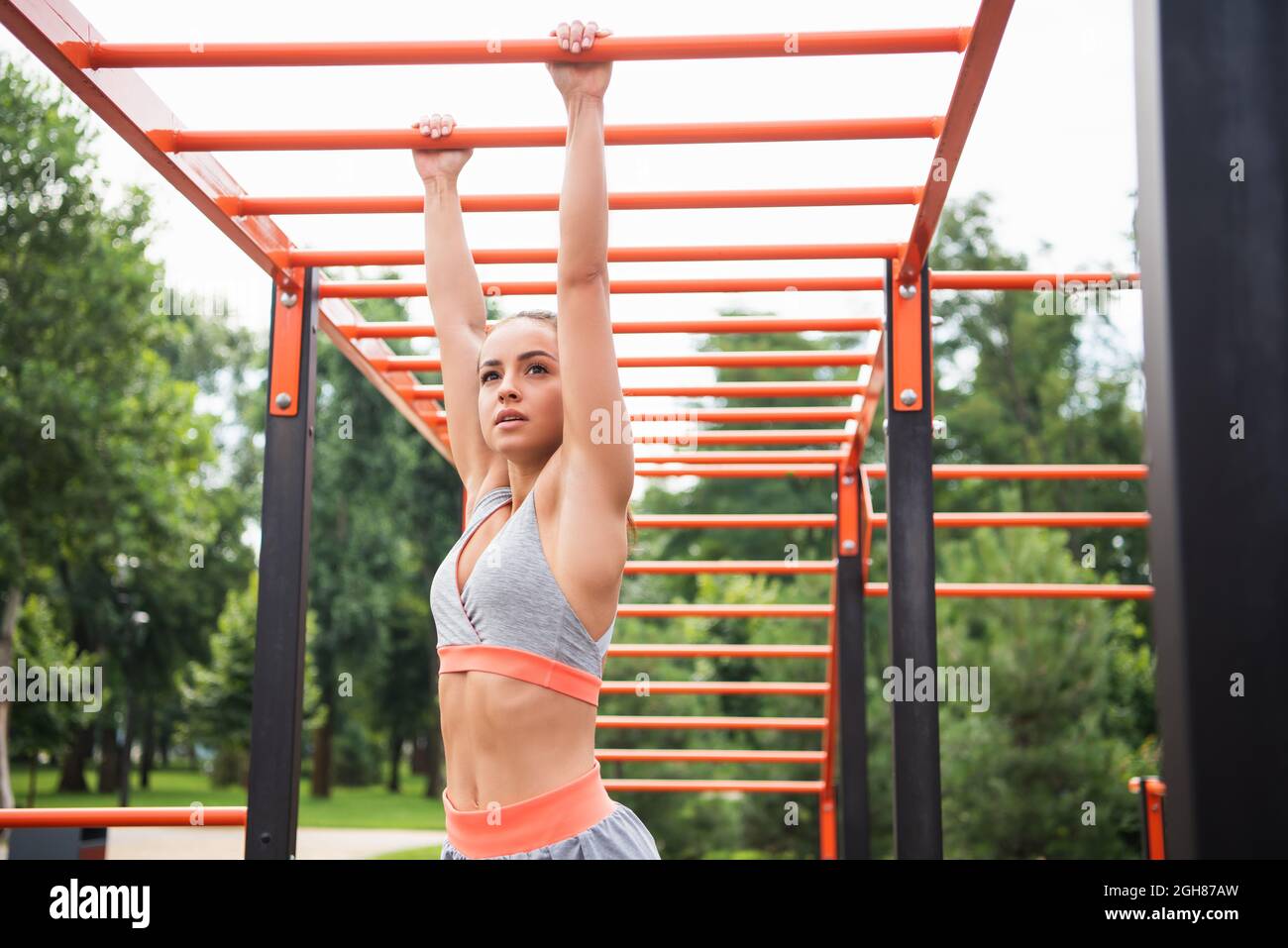 Horizontal exercise ladder hi-res stock photography and images - Alamy