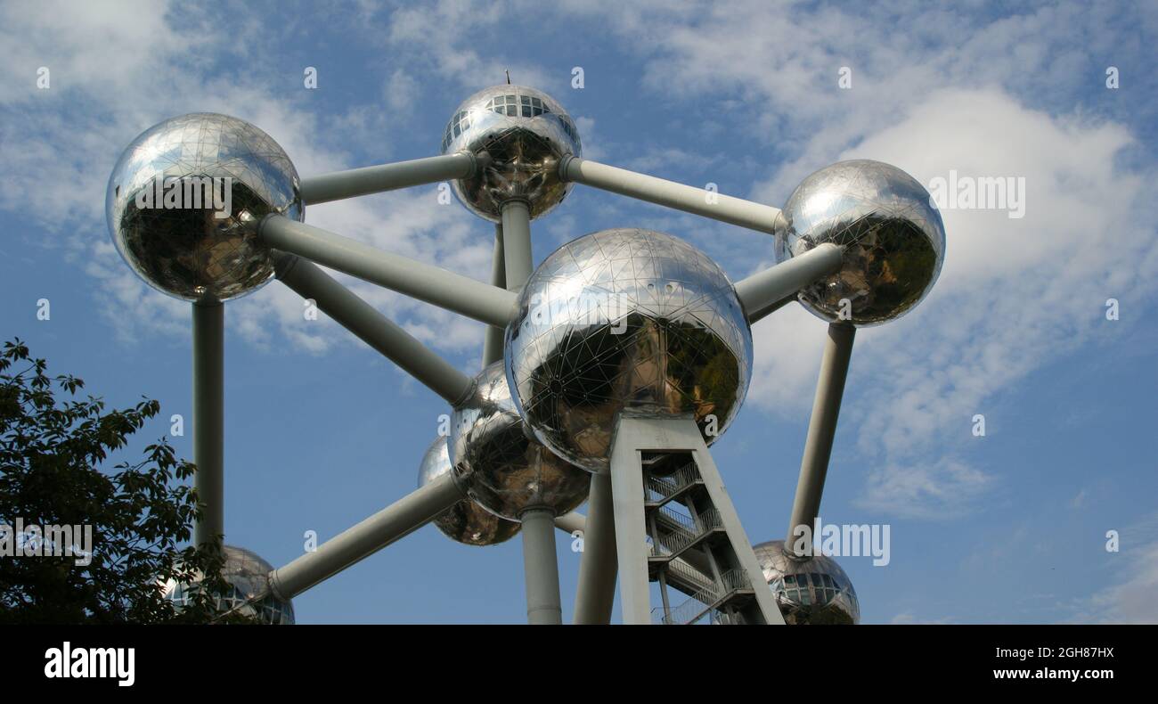 Atomium panoramic view hi-res stock photography and images - Alamy