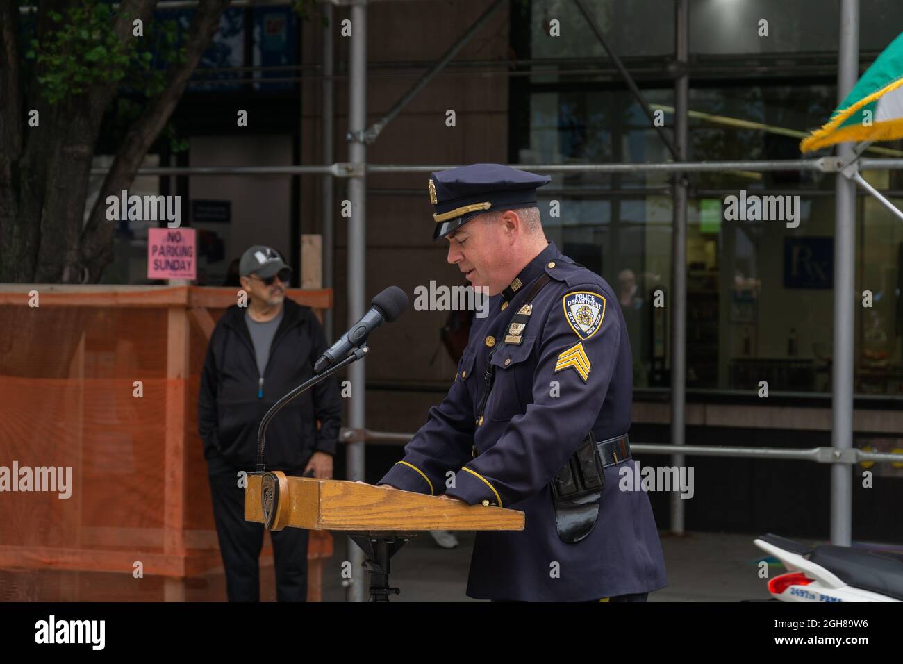 New York City, USA. 05th Sep, 2021. Members of the NYC Fire Department ...
