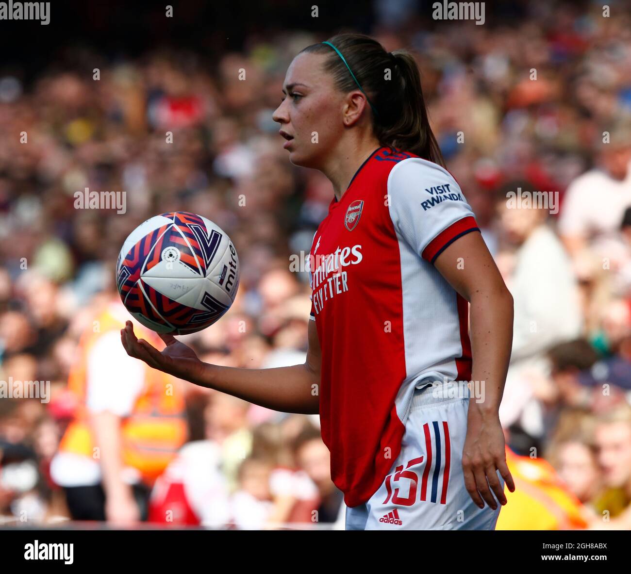 Katie mccabe hi-res stock photography and images - Alamy
