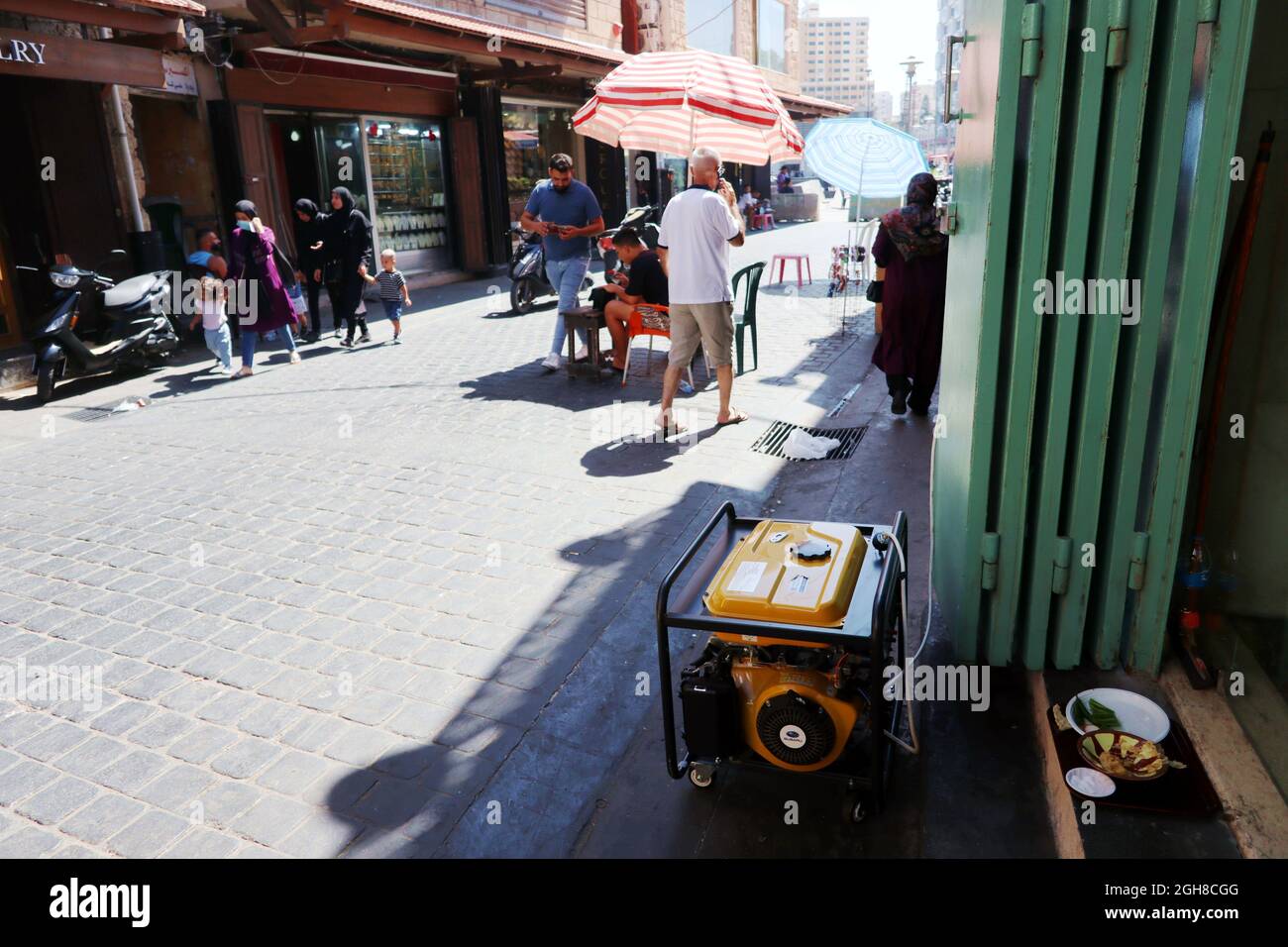 Generator explosion hi-res stock photography and images - Alamy