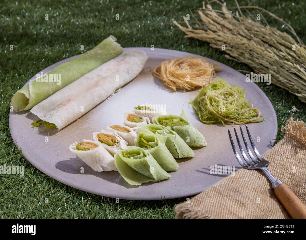 Roti Sai Mai is name of Thai cotton candy wrapped with pastry dough ...