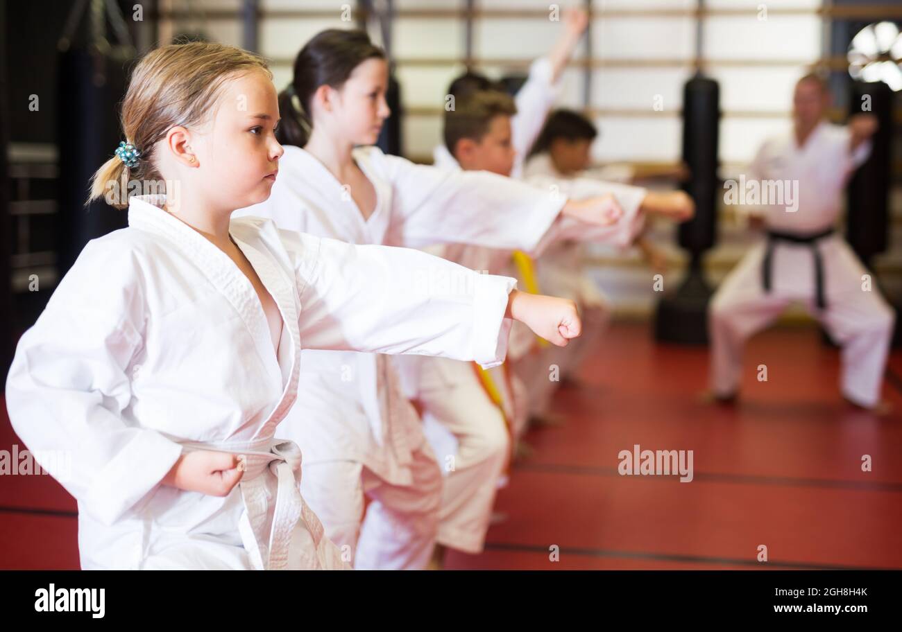 Fighters stance hi-res stock photography and images - Alamy