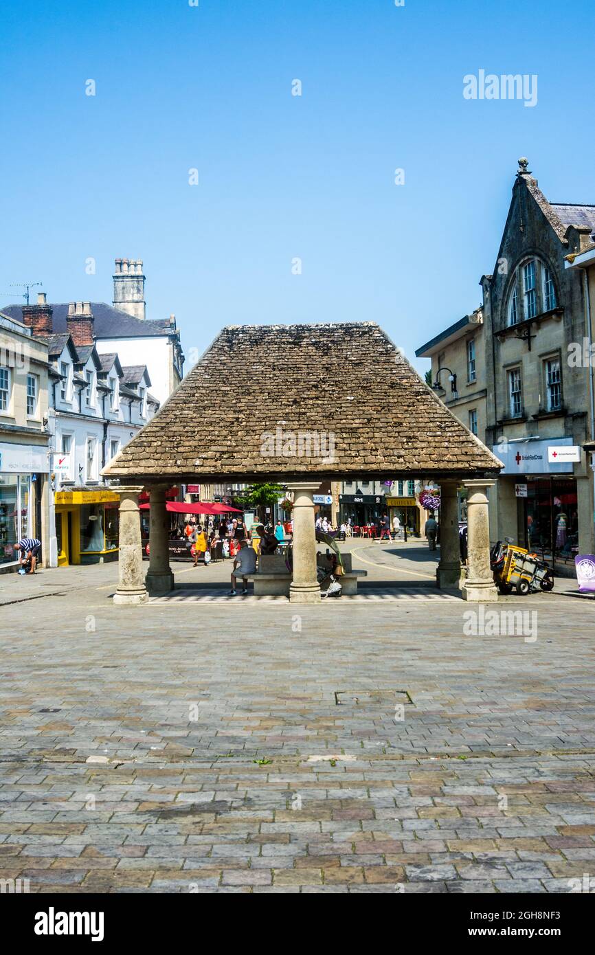 Stone buttercross hi-res stock photography and images - Alamy