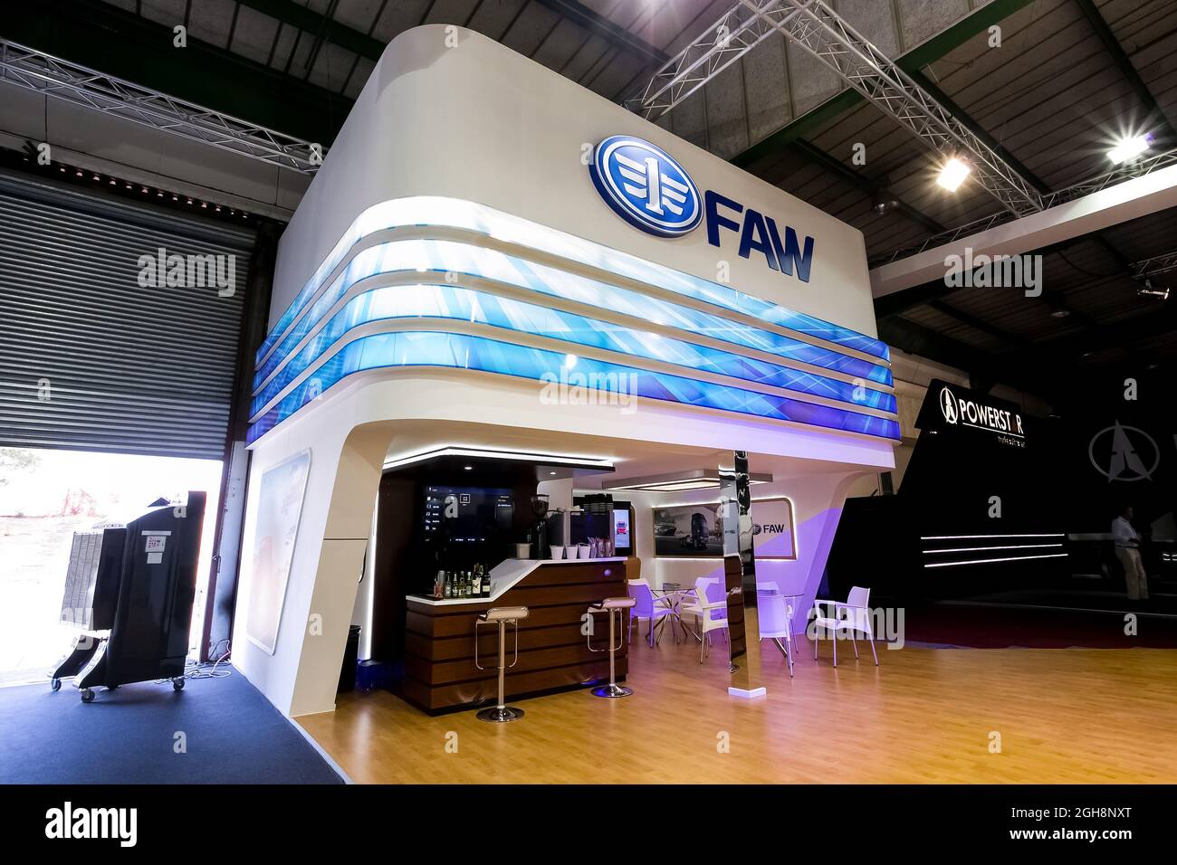 Faw design hi-res stock photography and images - Alamy