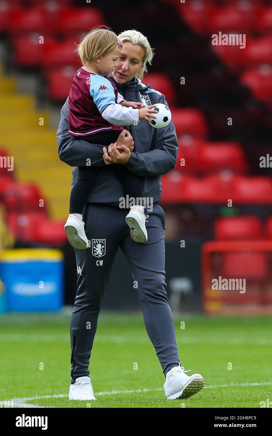 Carla ward aston villa manager hi-res stock photography and images - Alamy
