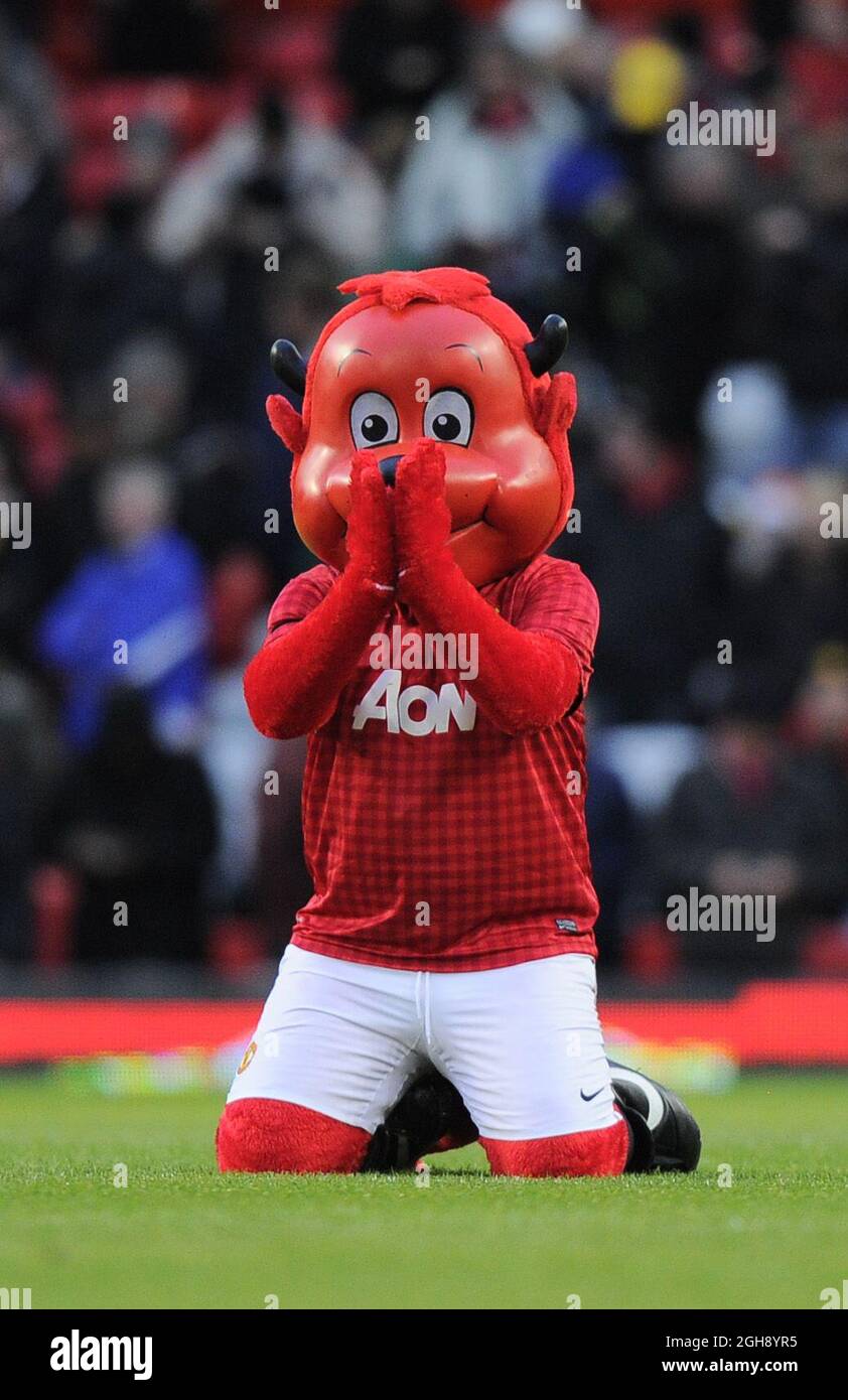 Manchester United mascot Fred the Red prays like Javier Hernandez of ...
