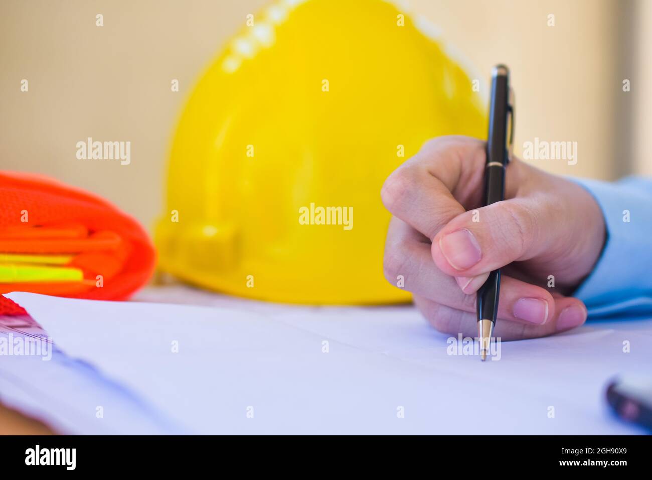 Closeup hand writing work engineering design Stock Photo - Alamy