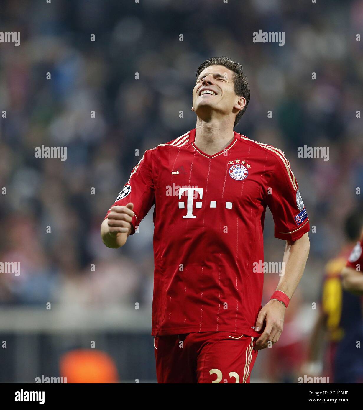 Mario gomez bayern munich 2013 hi-res stock photography and images - Alamy