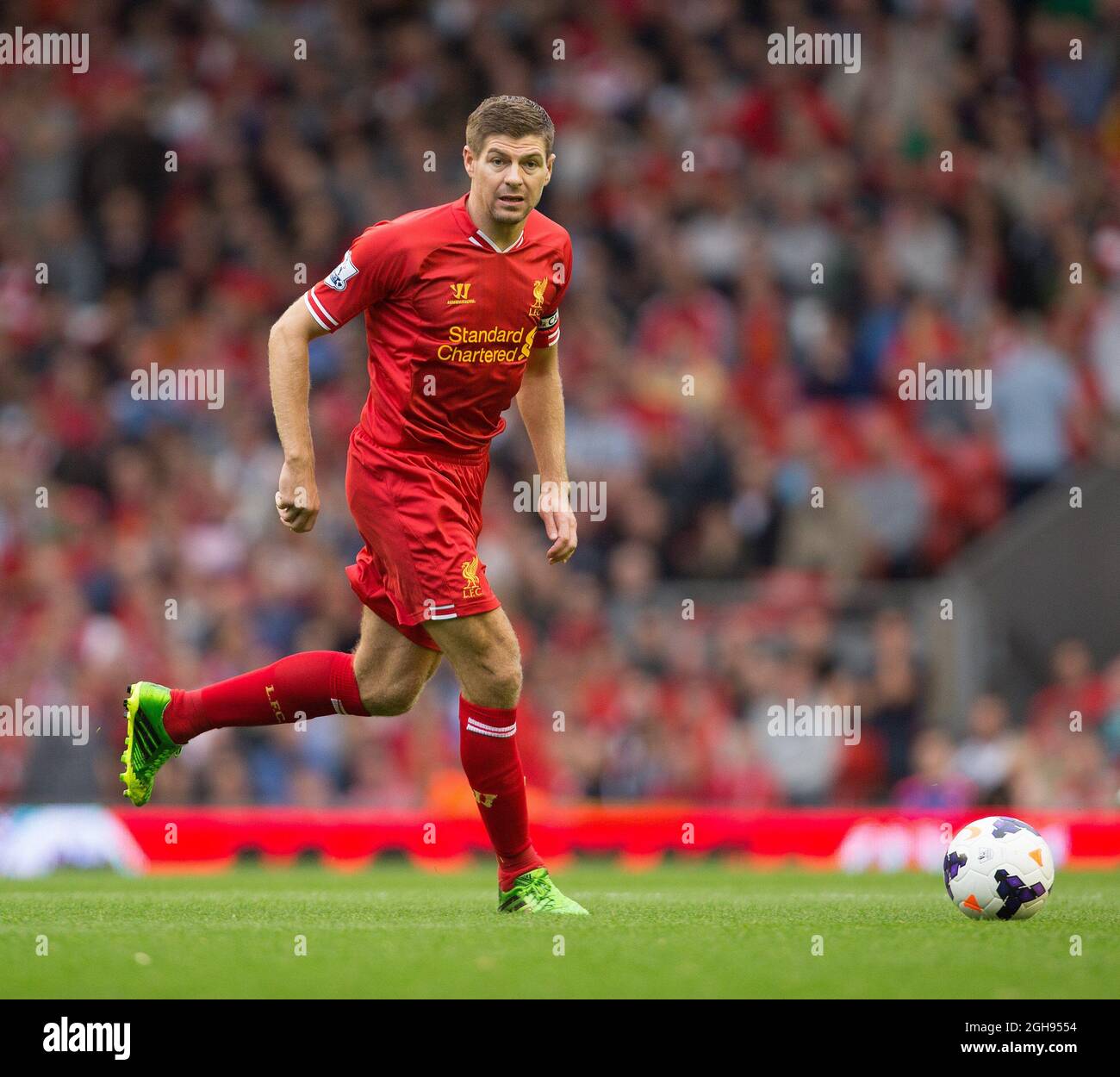 Steven Gerrard of Liverpool in action during the Barclays Premier ...