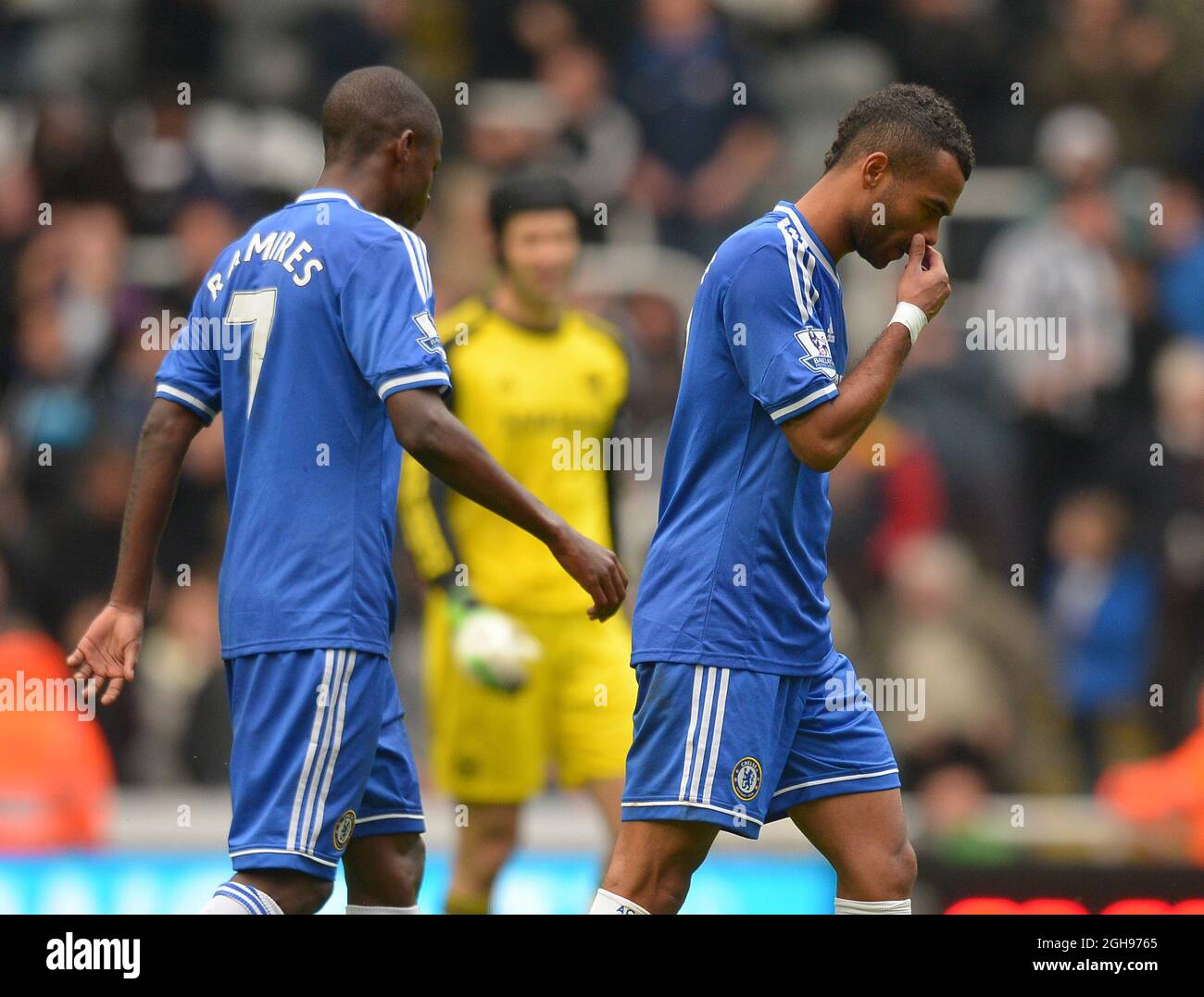 Ashley cole and ramires hi-res stock photography and images - Alamy