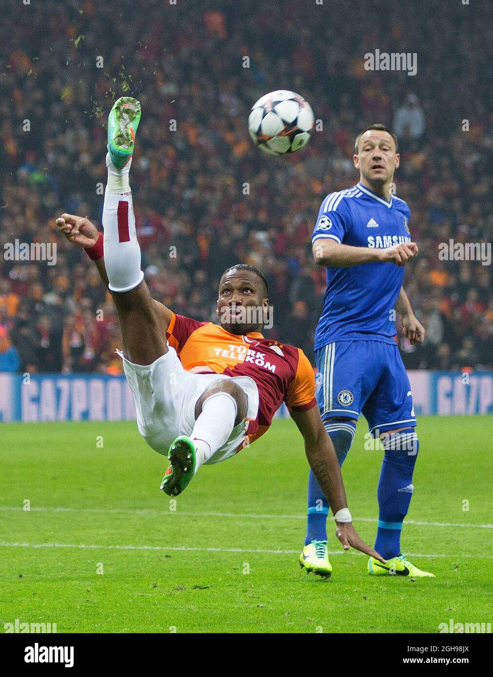 Didier drogba champions league hi-res stock photography and images - Alamy