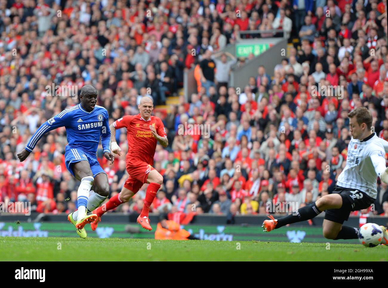 Demba Ba of Chelsea scores the first goal during the Barclays Premier ...