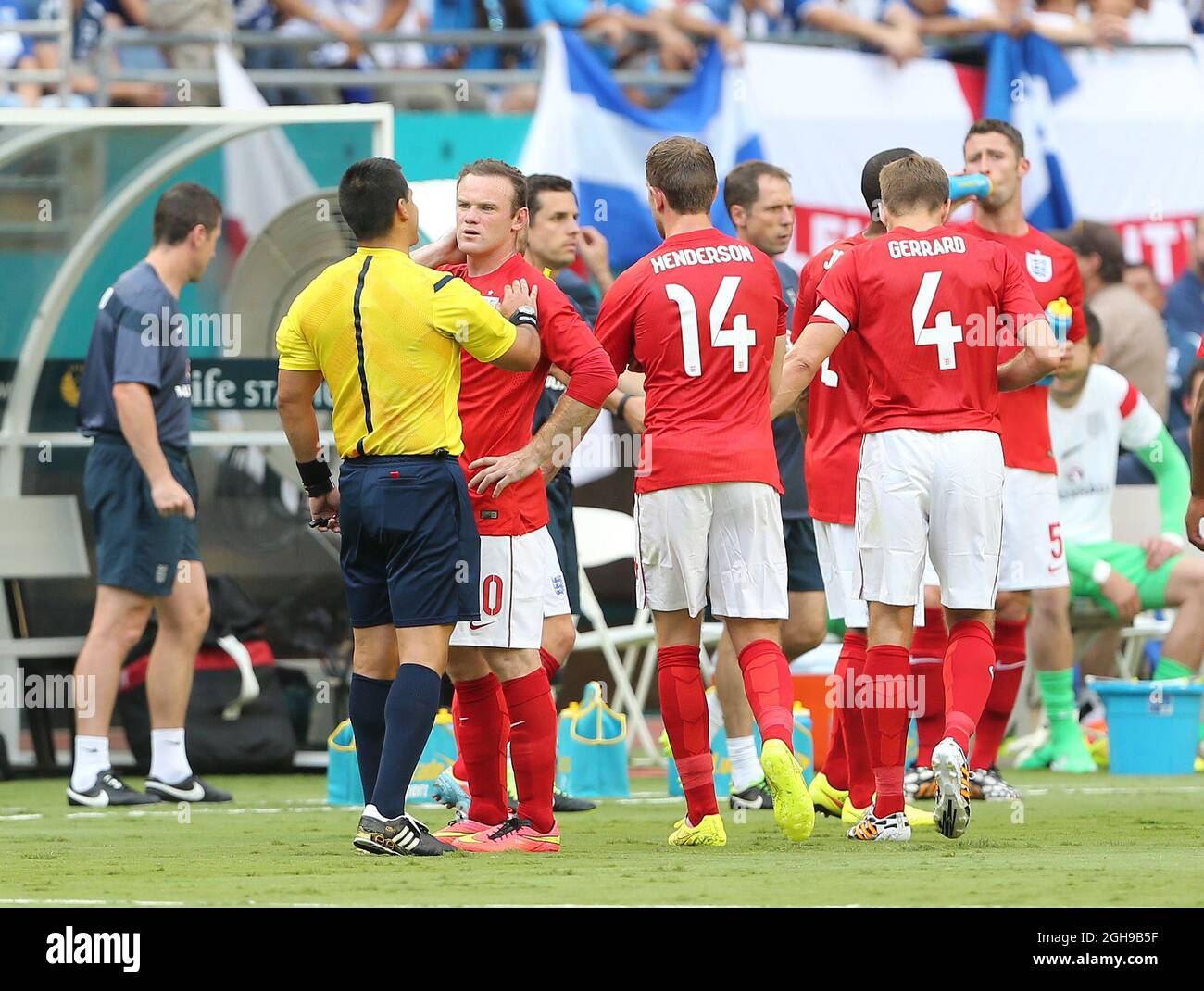 Sun life stadium miami view hi-res stock photography and images - Alamy