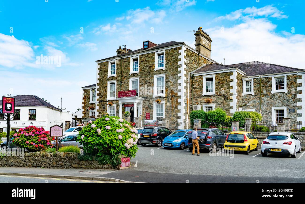 The Victoria Hotel, Menai Bridge, Isle of Anglesey (Ynys Mon). Image ...