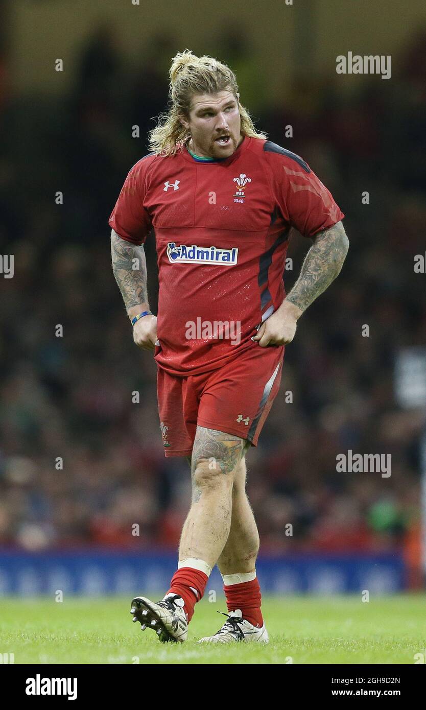 Dove men series hi-res stock photography and images - Alamy