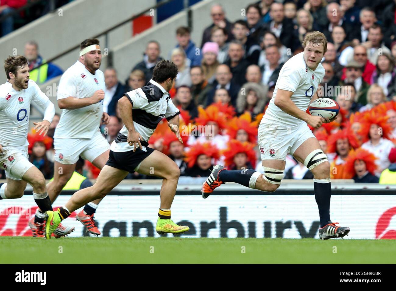 Joe launchbury wasps hi-res stock photography and images - Alamy