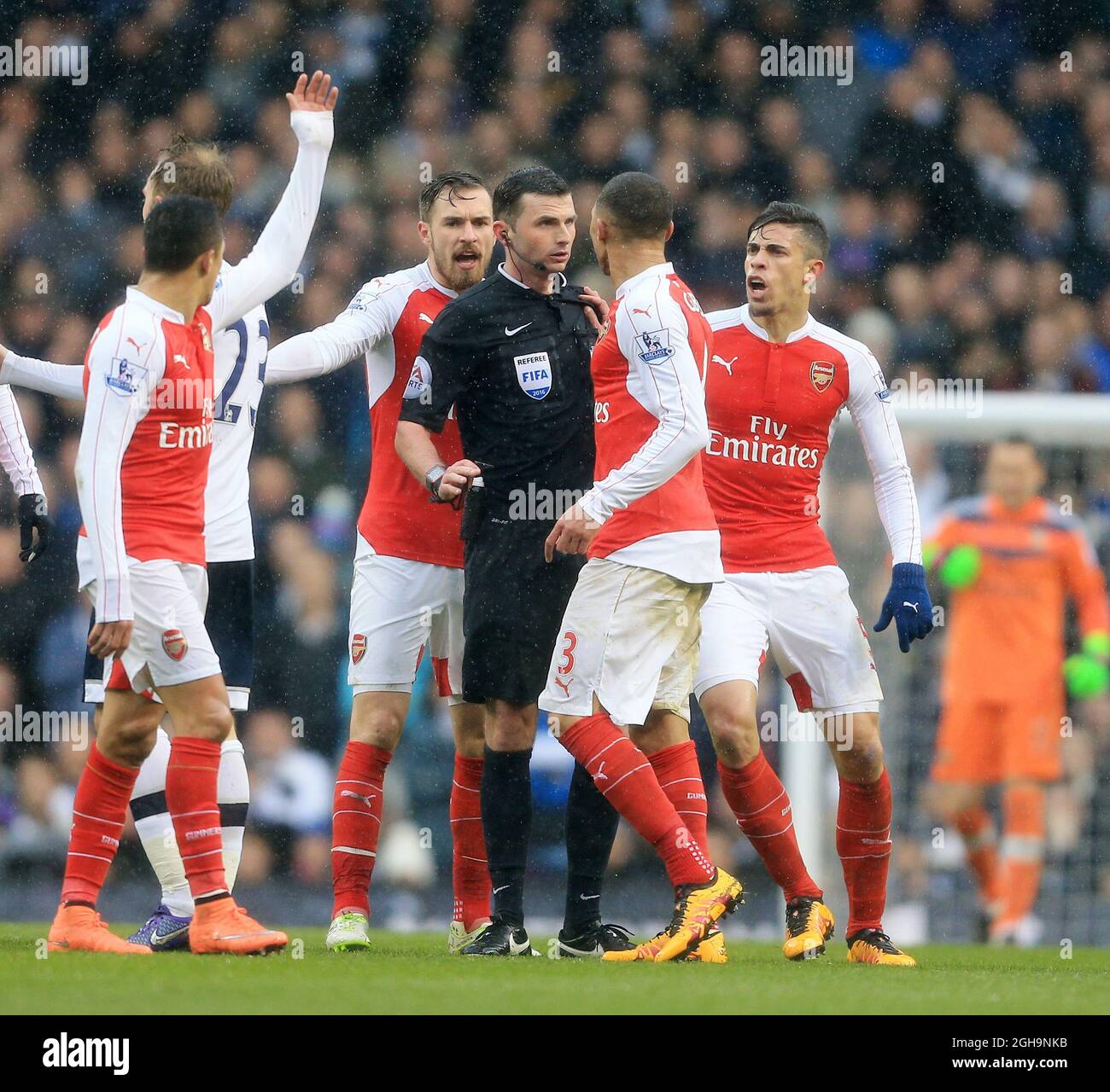 Gibbs surround hi-res stock photography and images - Alamy